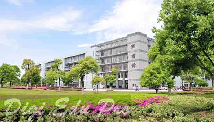 Jiangxi University of Technology