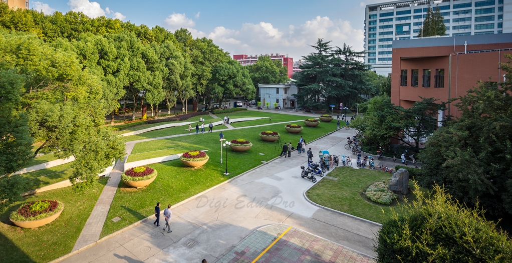 East China University of Science and Technology